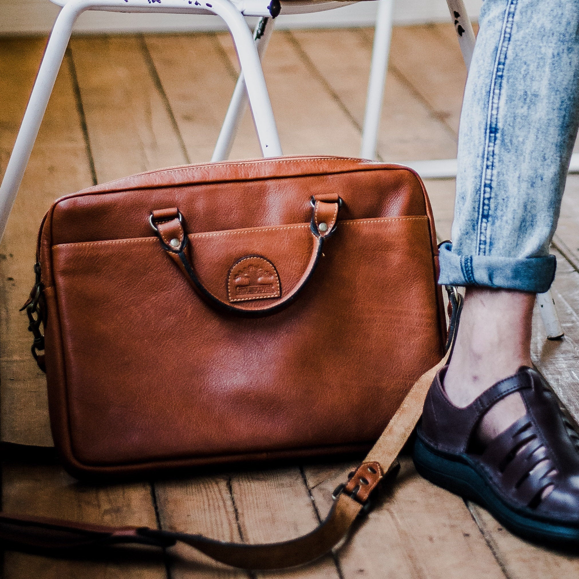 Laptop, Satchels & Briefcases – Groundcover Leather Company